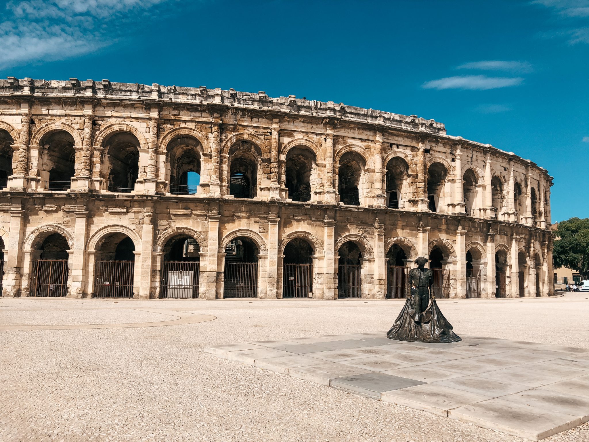 Qué ver y hacer en Nimes en un día - Viajes Globetrotter